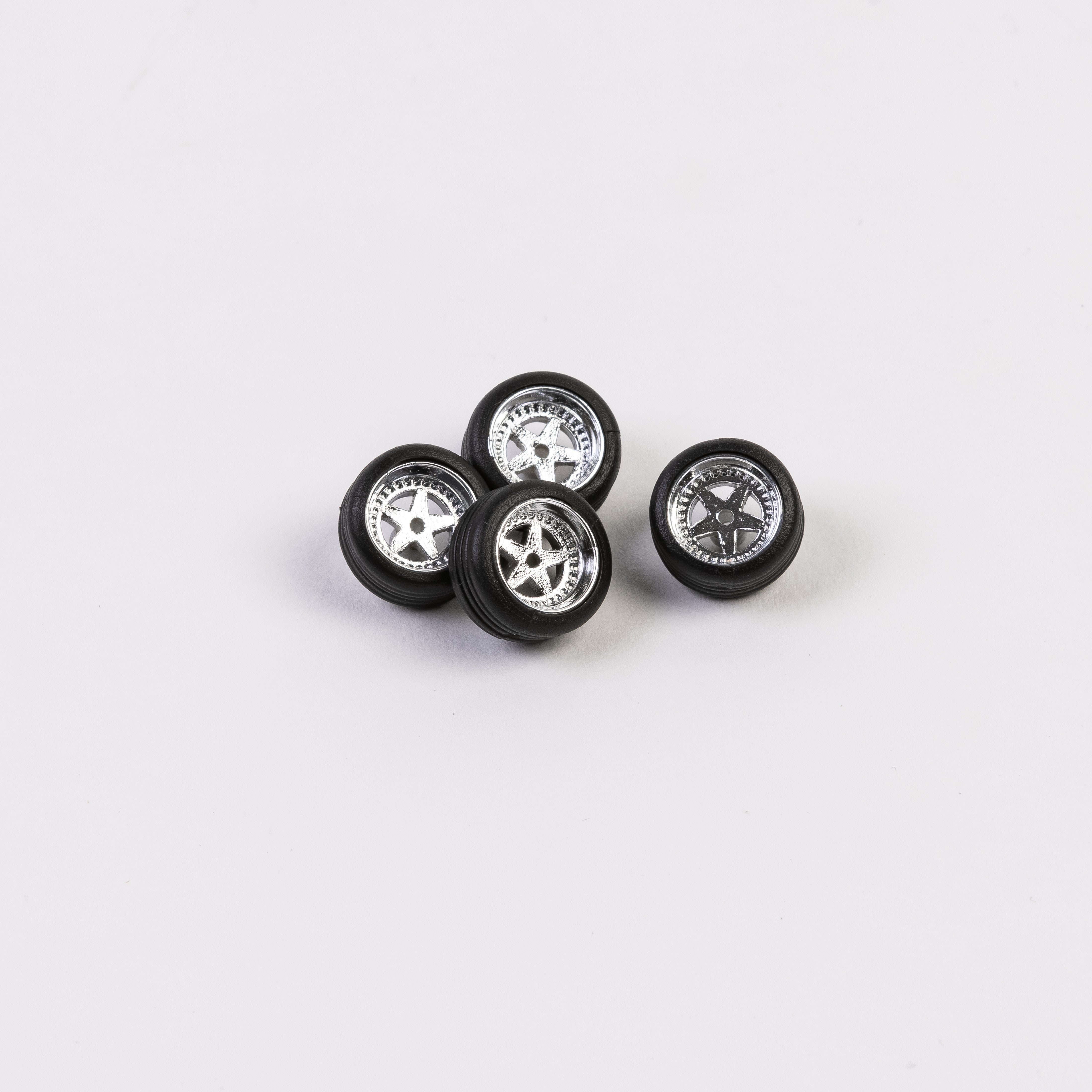 #817 *BEST SELLER Chrome "Porsche" Style Low Profile Wheels