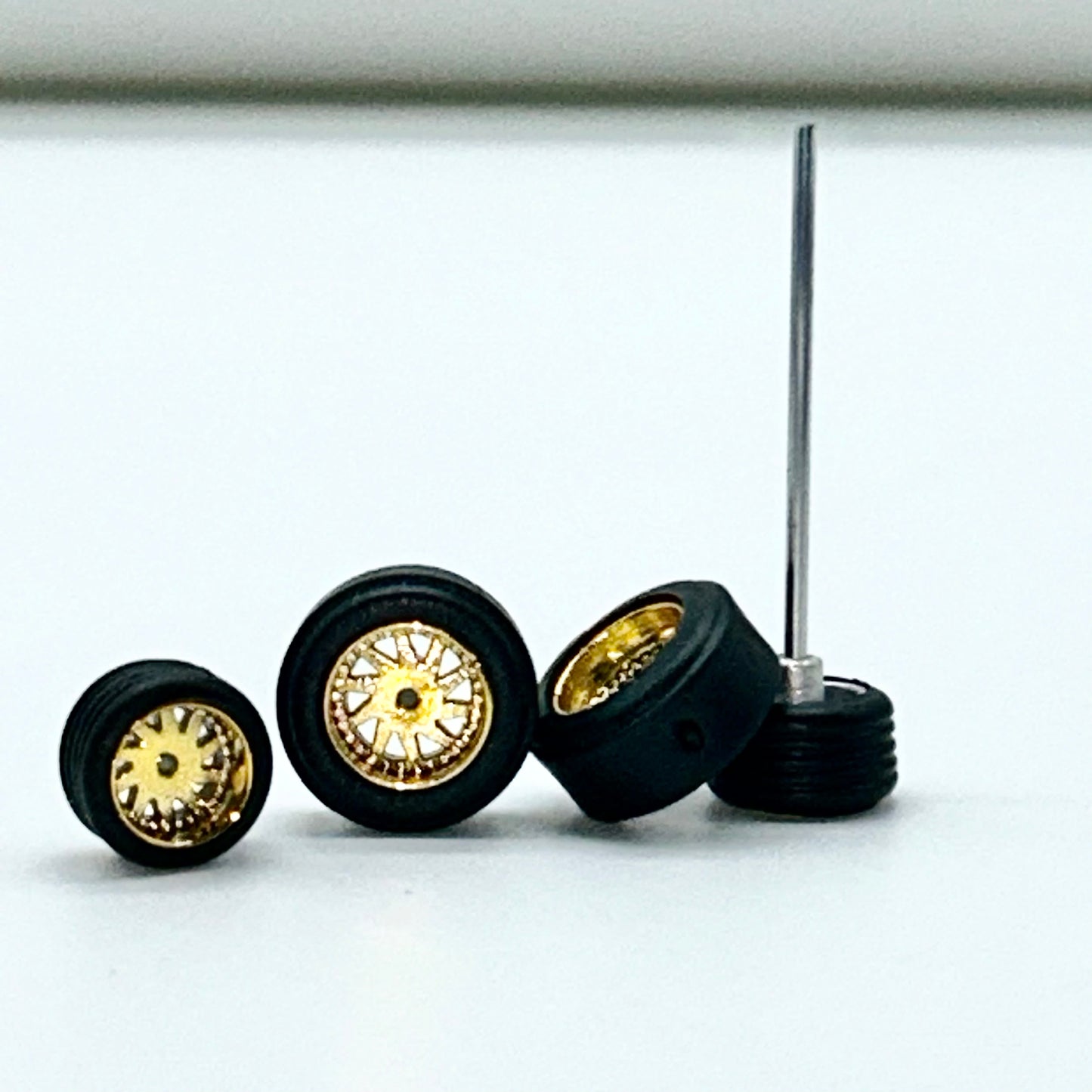 #1007 Gold "Rucci" Style Gasser Wheels – ACCuston